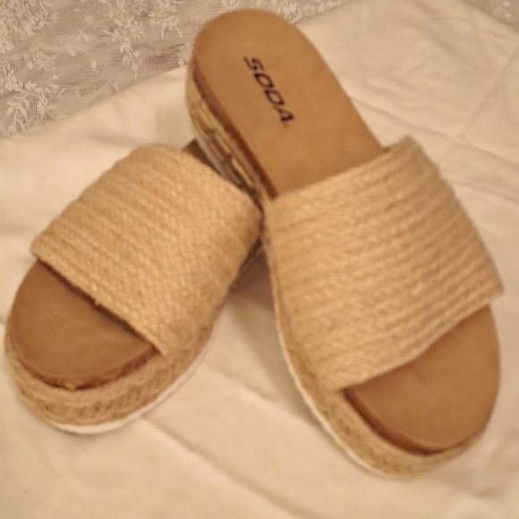 Soda | Shoes | Soda Shoes Never Worn 75 Dirty On Bottom Store Display ...